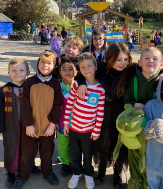 Manor Primary School - Home